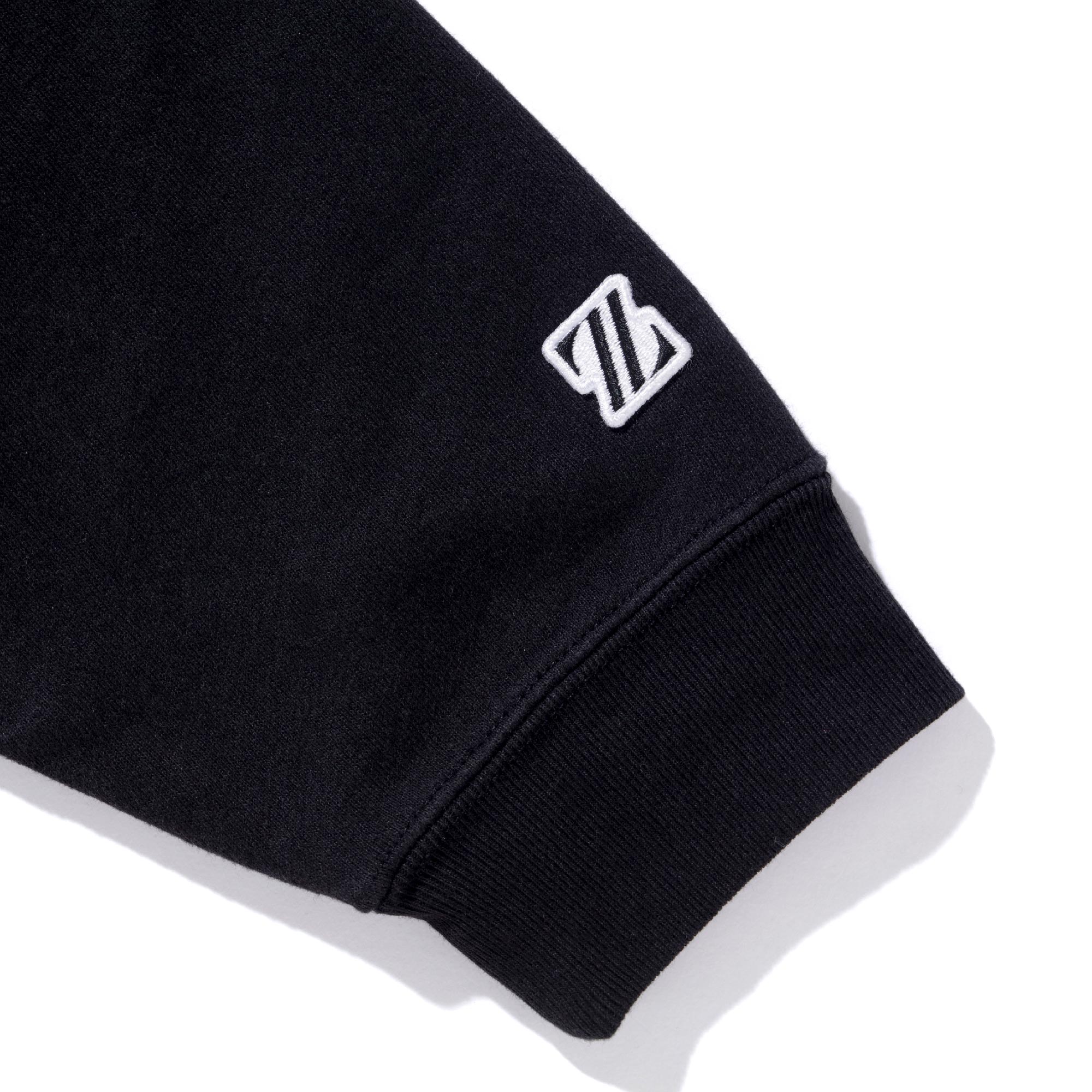 ZETA AUTHENTIC COLLEGE LOGO CREW NECK / BLACK | ZETA DIVISION STORE